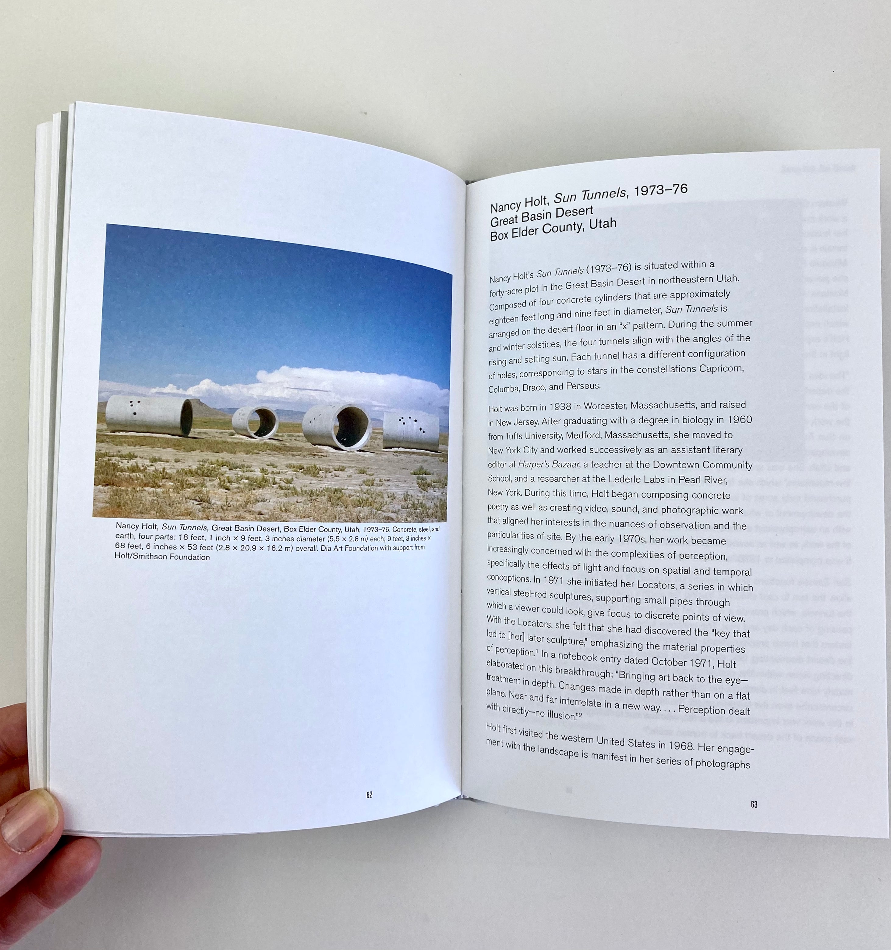Dia: An Introduction to Dia's Locations and Sites Hardback Book — Civil ...